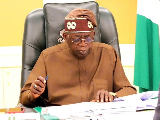 Tinubu Promotes Acting Coas Oluyede With New Rank Of Lieutenant General