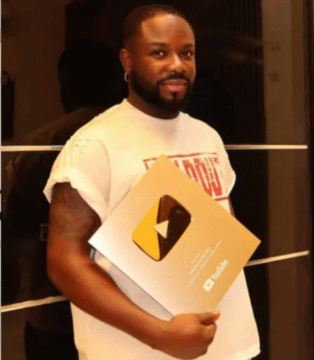 Nollywood Actor Itele Receives YouTube Gold Award, Achieves 1 Million ...